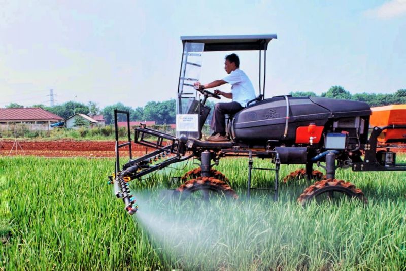 Program Mekanisasi Pertanian, Cegah Migrasi Profesi Petani - LIPUTAN.CO.ID