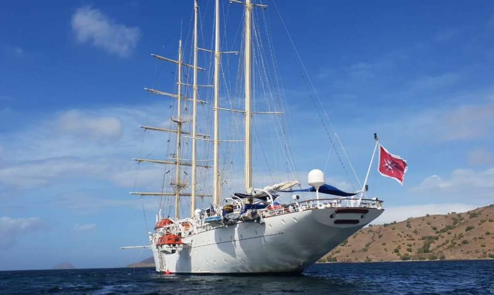 Sandar di Batam, Kapal Pesiar Star Clipper Bawa 74 Wisatawan - LIPUTAN ...