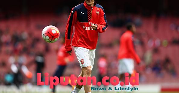 Jika Bergabung ke Old Trafford, Hal Ini Akan Terjadi Buat Ozil ...